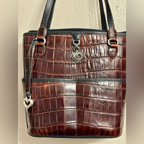 Brighton | Bags | Vintage Brighton Croc Embossed Bucket Shoulder Bag ...